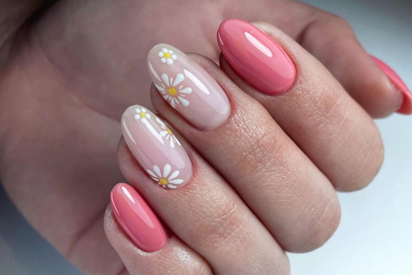 43 Spring Almond Nail Ideas to Refresh Your Look in 2025