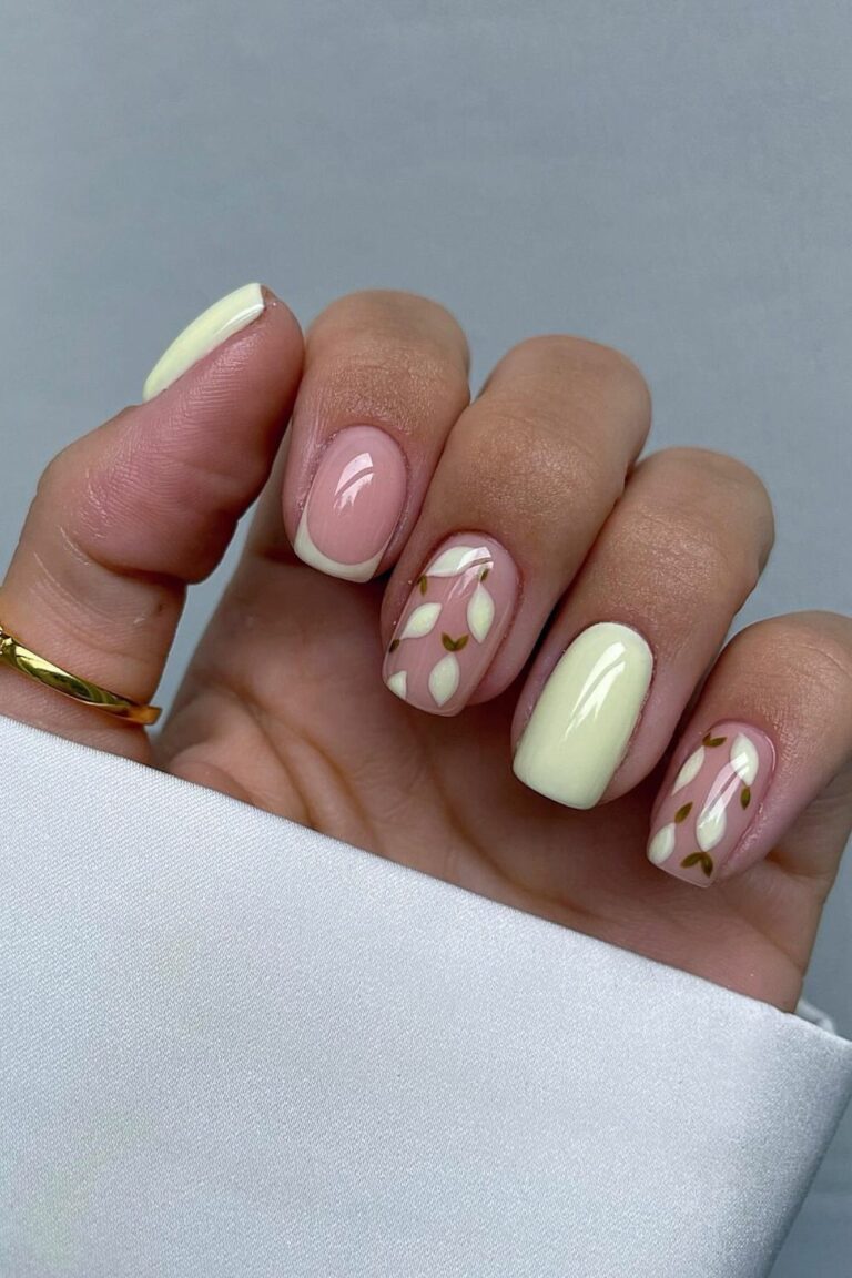 45 Simple Summer Nails: Effortless Designs for Sunny Days