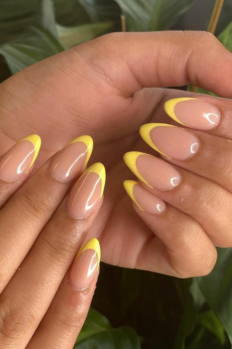 54Trendy Summer Almond Nails: Must-Try Designs for 2026