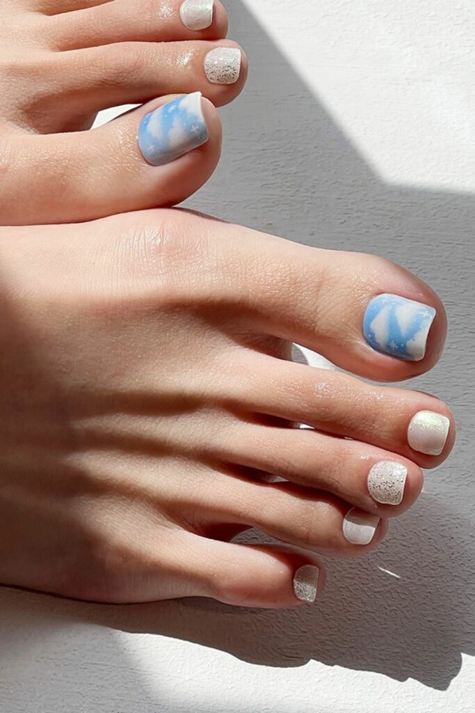 Stunning Summer Toe Nails: Top Designs to Flaunt This Season