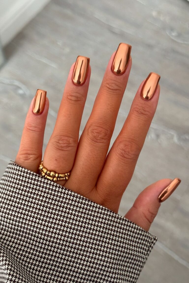 41 Gorgeous Fall Nail Colors You’ll Love This 2025 Season