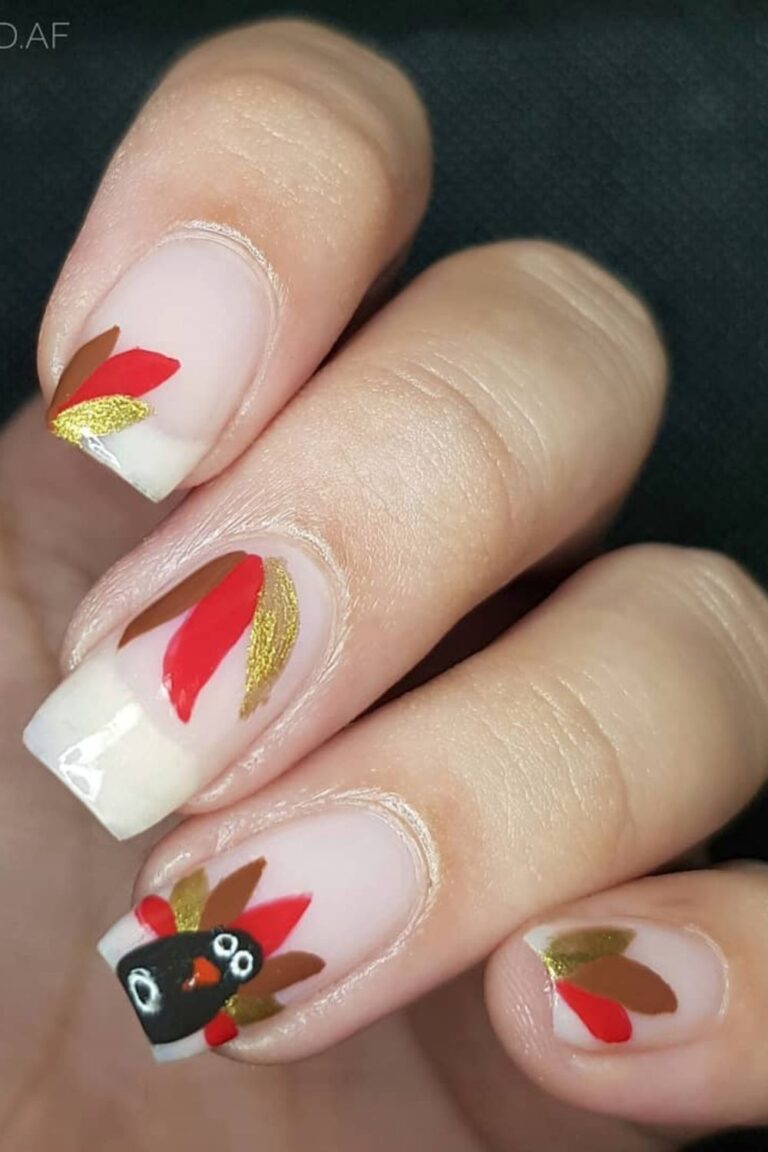 32 Turkey Nails for a Playful Thanksgiving Look in 2026