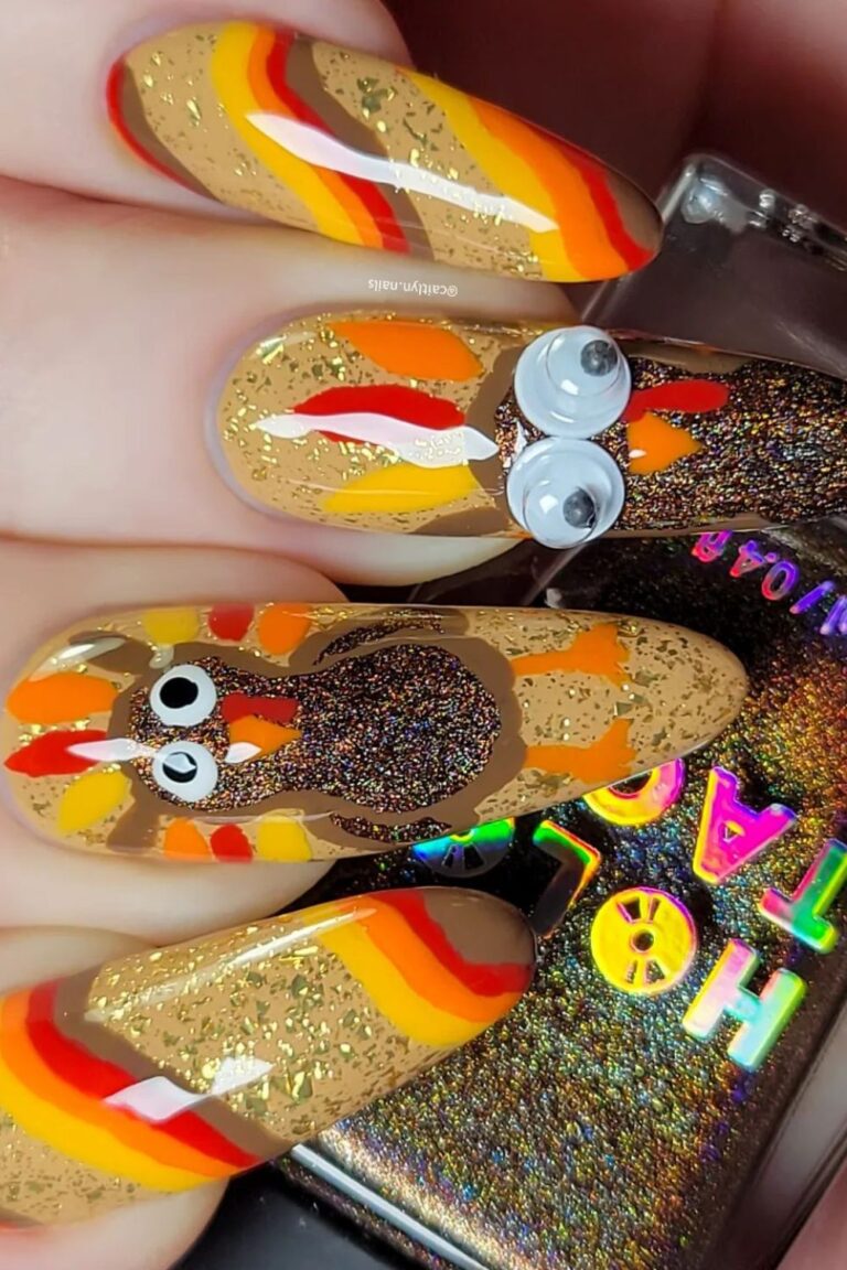32 Turkey Nails for a Playful Thanksgiving Look in 2025
