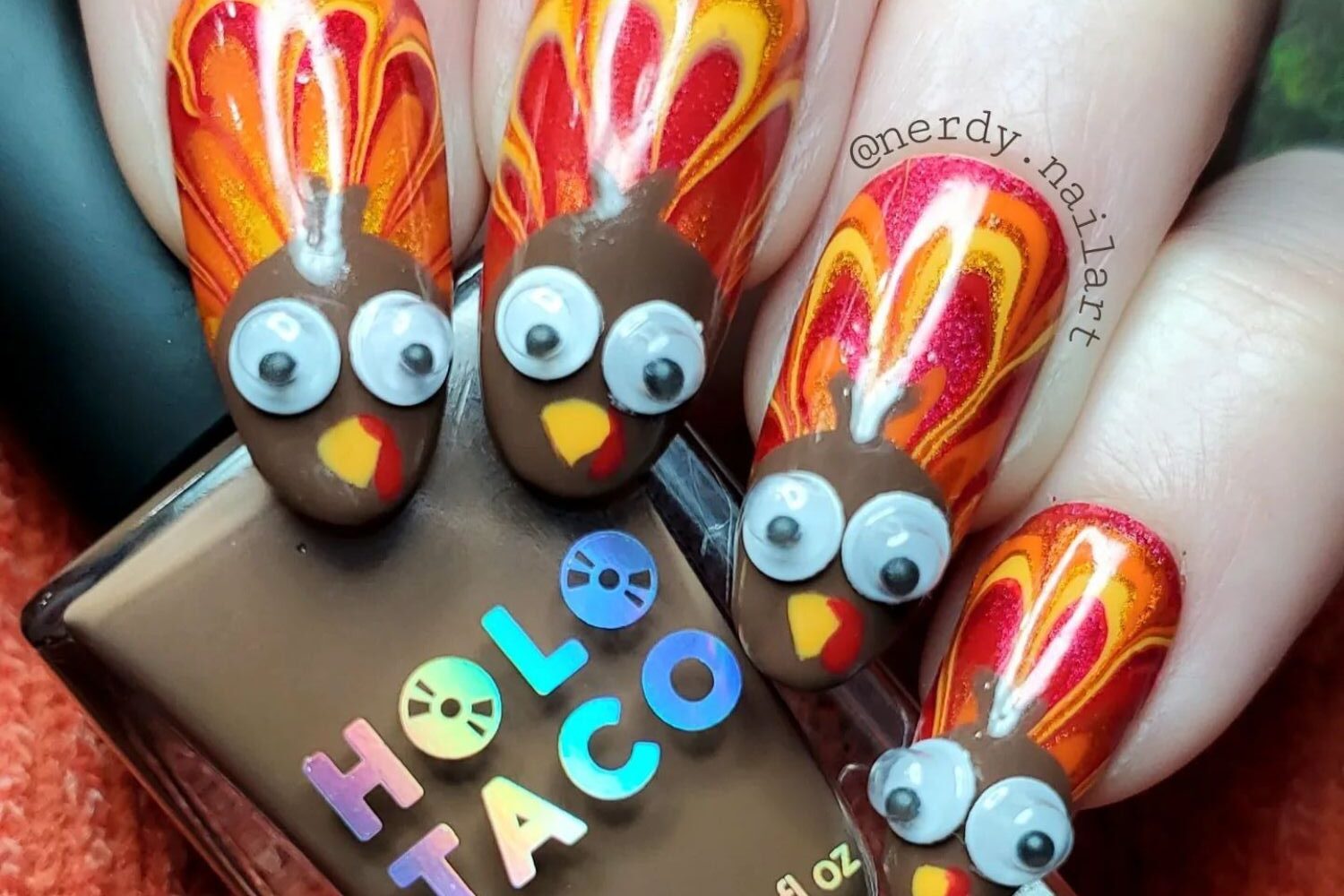 32 Turkey Nails for a Playful Thanksgiving Look in 2025