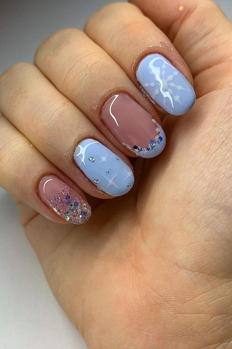 47 Christmas Gel Nail Designs to Spark Your Holiday Spirit