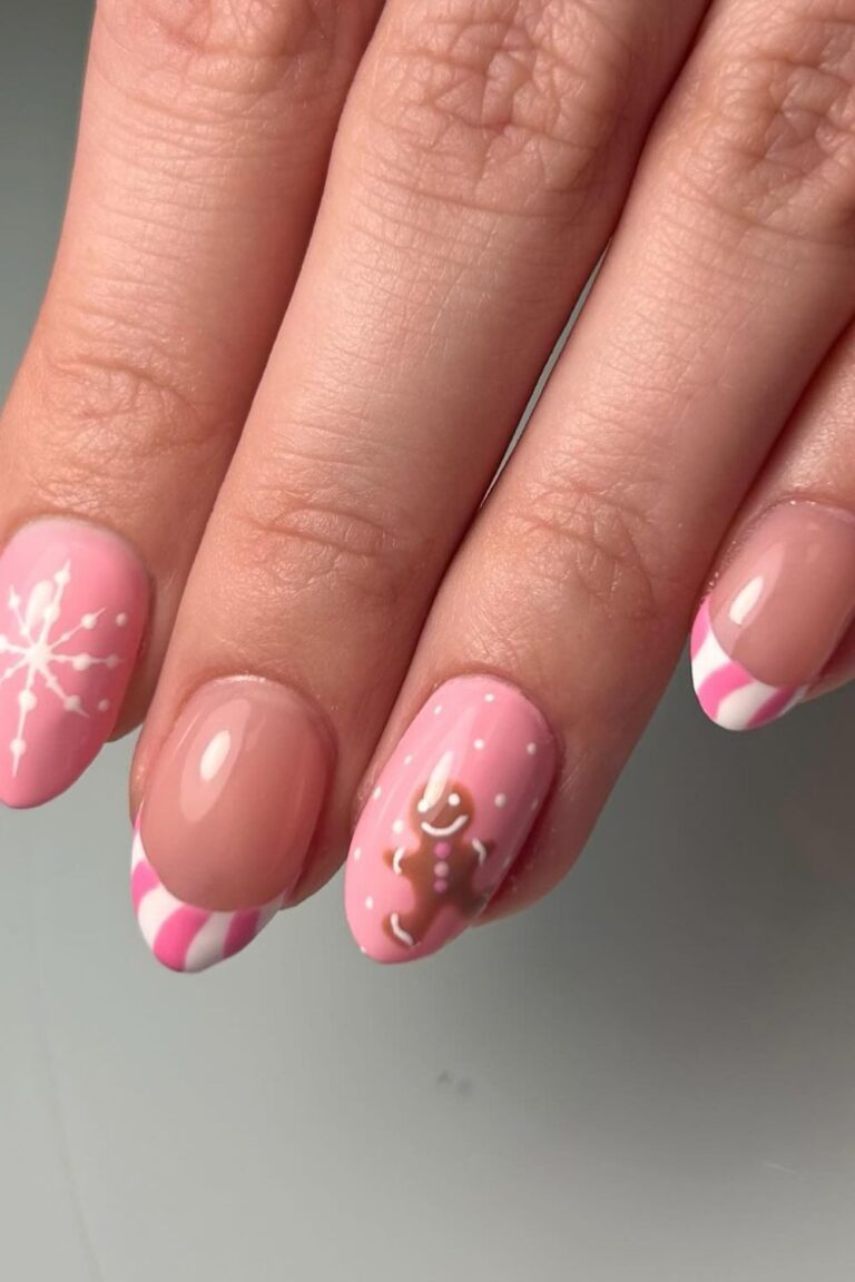 41 Stunning Pink Christmas Nails for a Festive Holiday Look in 2025