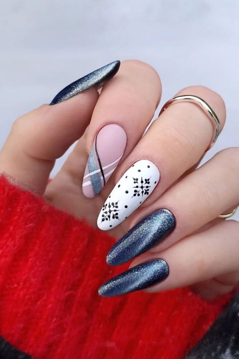 48 Gorgeous Winter Almond Nails for a Chic Seasonal Look in 2025