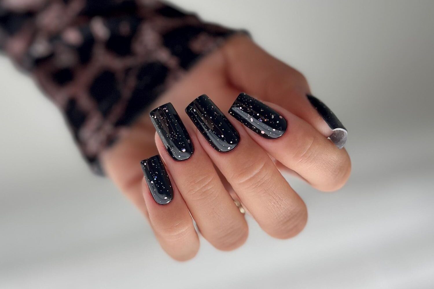 48 Black Nails Ideas to Elevate Your Style in 2026