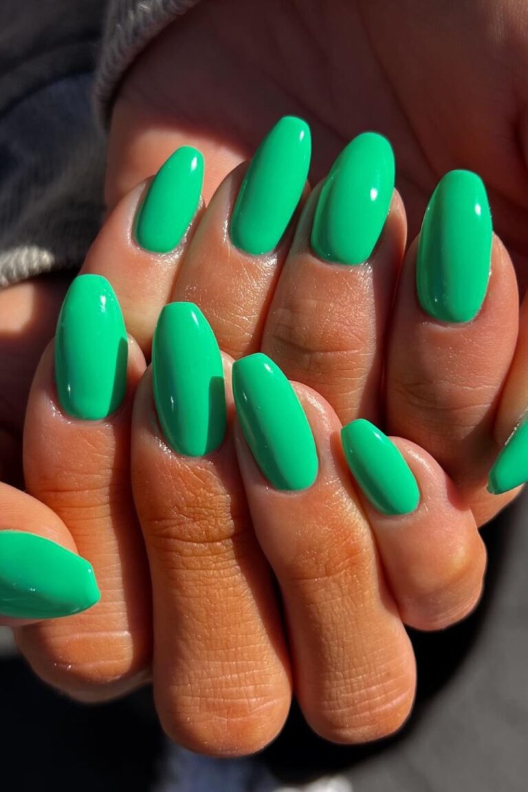 47 Stunning Green Nails Ideas for Every Occasion in 2026