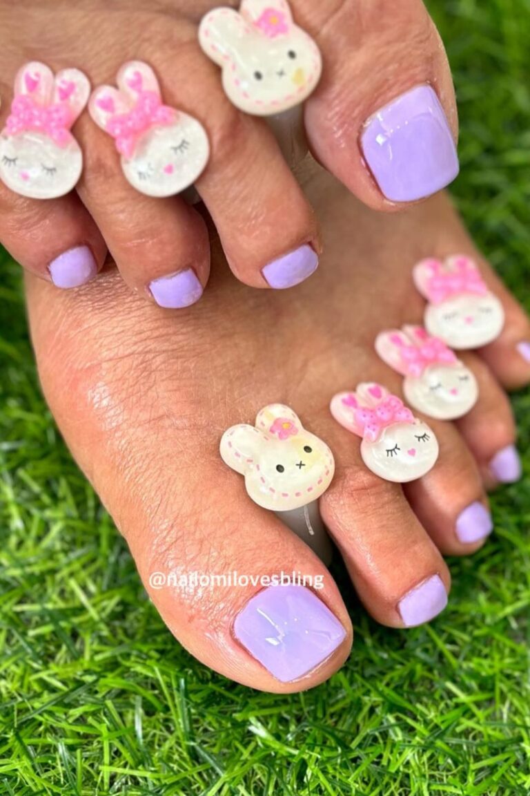 23 Trendy Spring Toenail Colors for a Fresh Seasonal Look