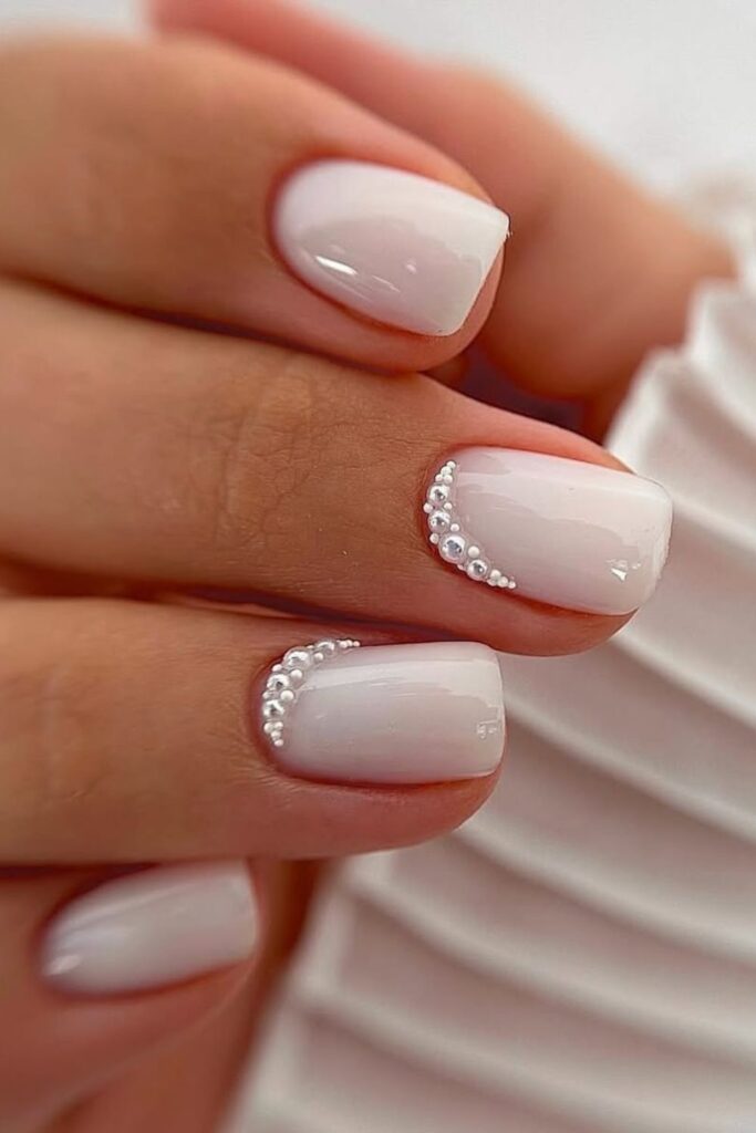 35 Graduation Nails Designs to Celebrate Your Big Day