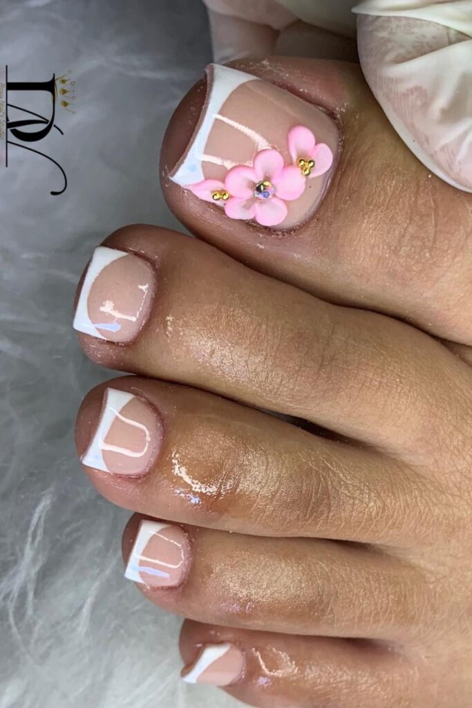 31 Fresh & Trendy Spring Toenail Designs to Try This Season