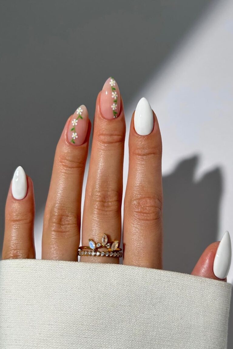 29 White Summer Nails Ideas for a Clean, Fresh Look