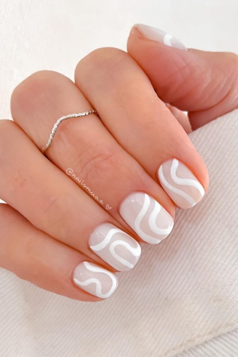 29 White Summer Nails Ideas for a Clean, Fresh Look