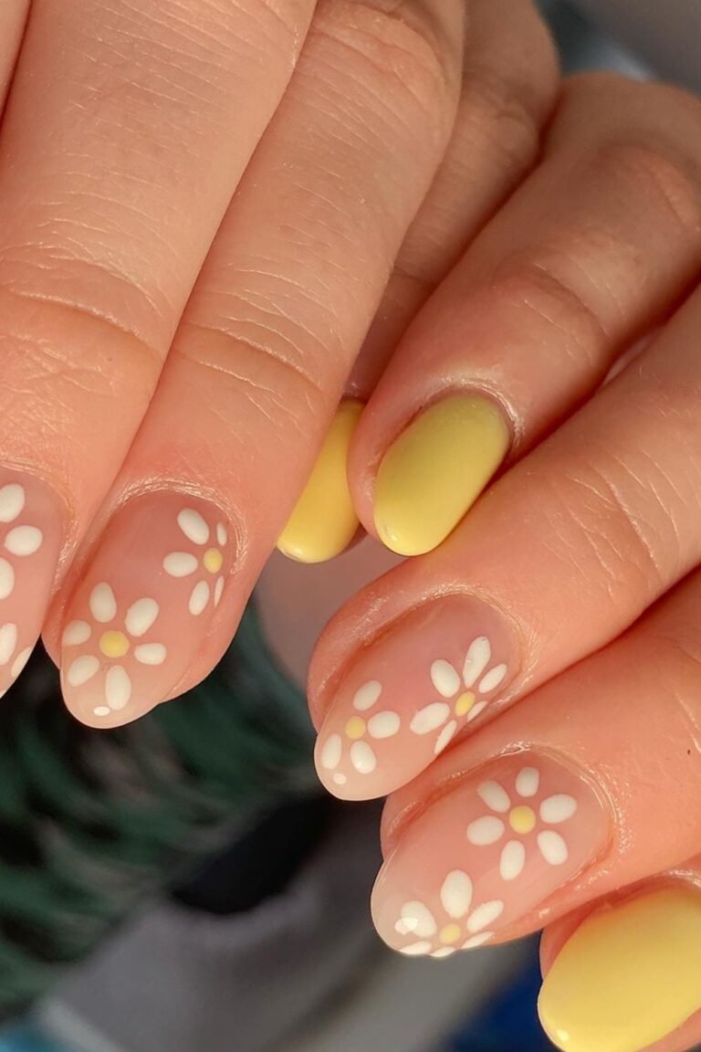 36 Bright & Bold: Yellow Summer Nails You’ll Love