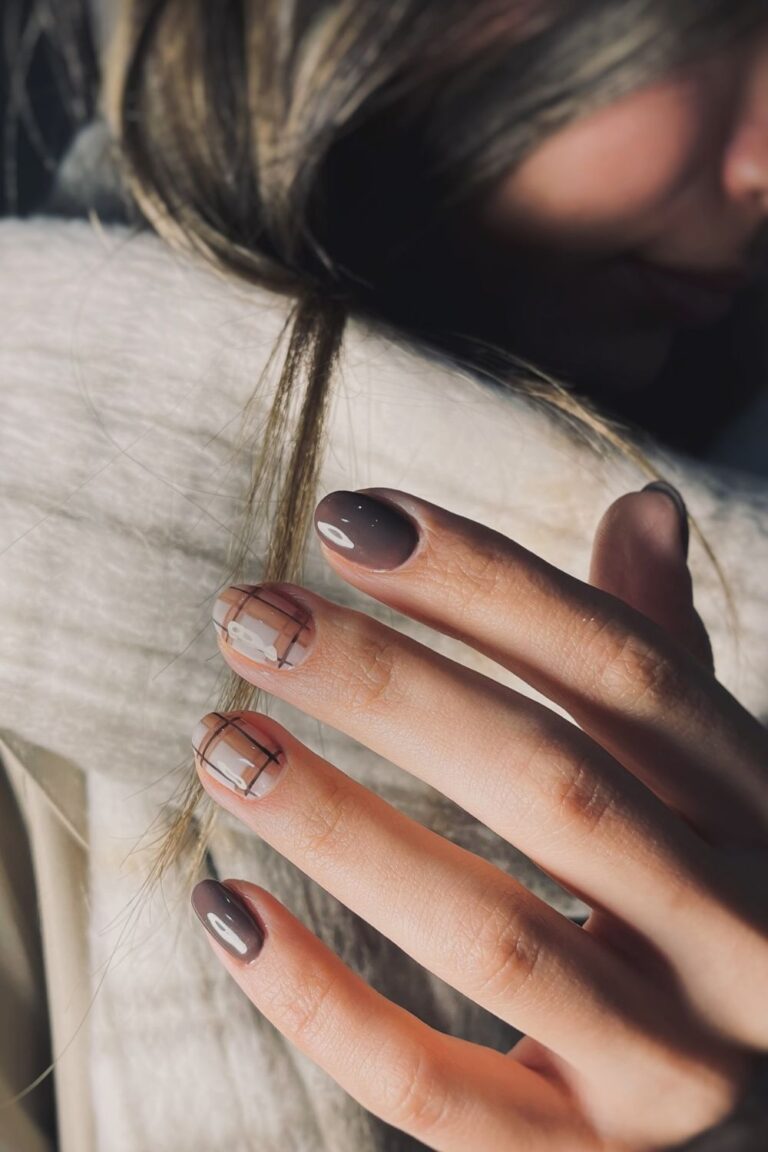 31 Chic Autumn Nails to Wear This Season