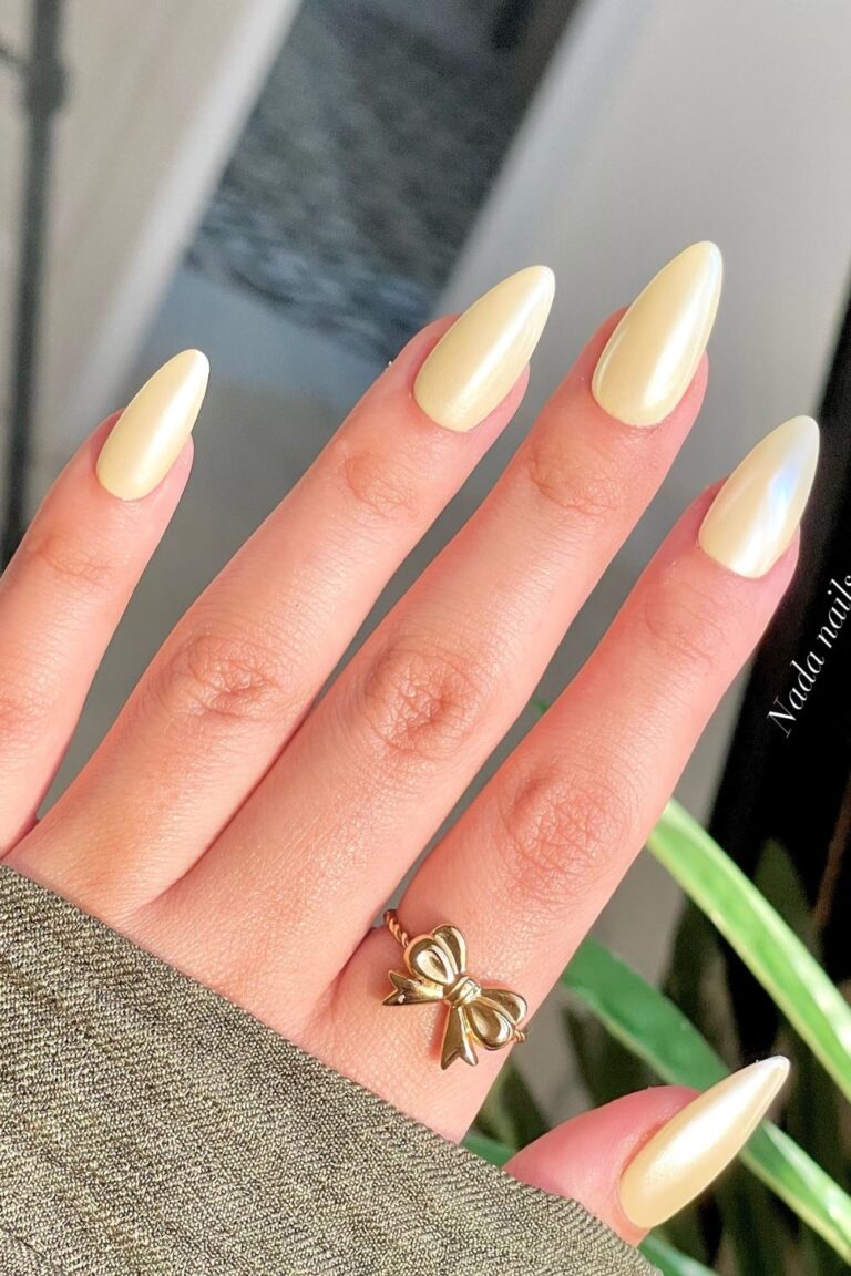 22 Butter Yellow Nails Soft Chic Perfect For Any Season