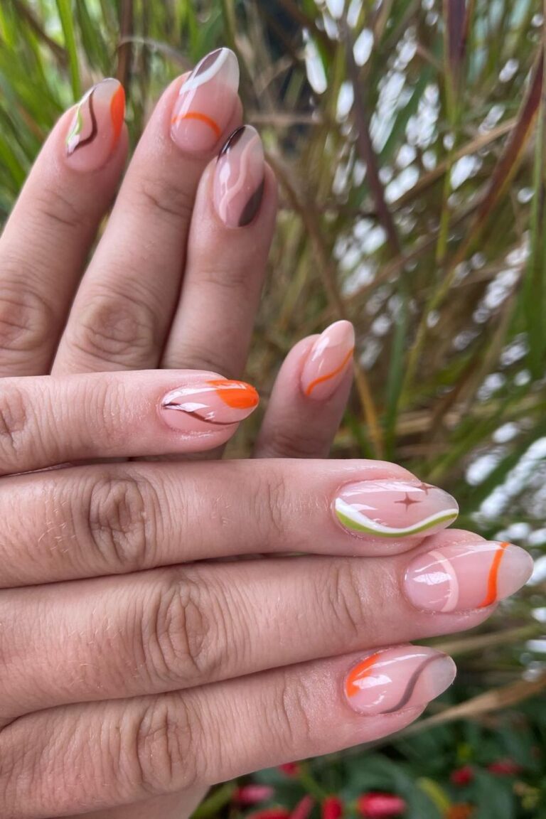 28 End of Summer Nails That Transition Beautifully Into Fall