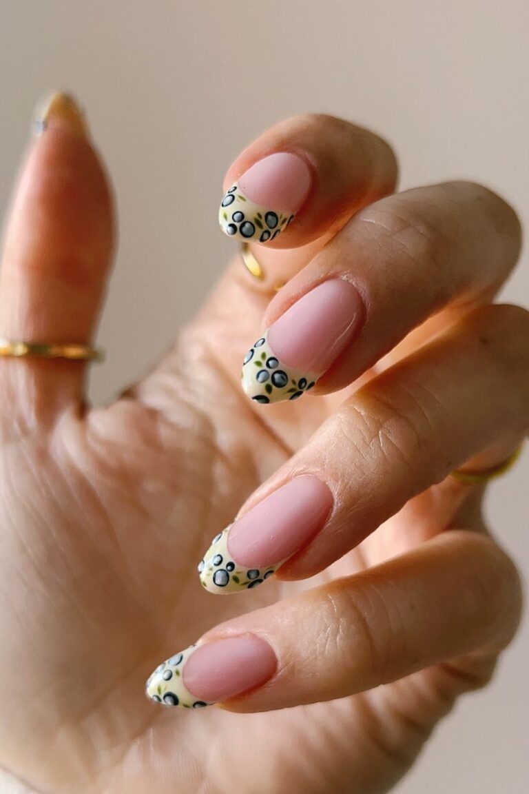 27 Fruits Nails: Juicy & Fresh Designs for a Sweet Look