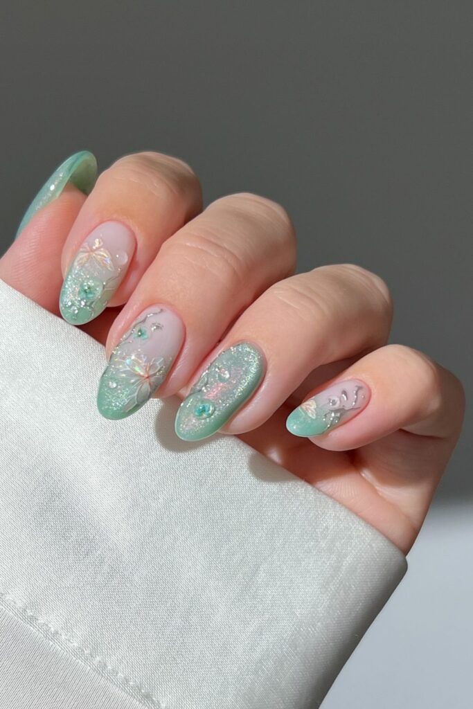 Fresh and Trendy Green Summer Nails to Try This Season
