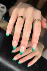 Fresh and Trendy Green Summer Nails to Try This Season
