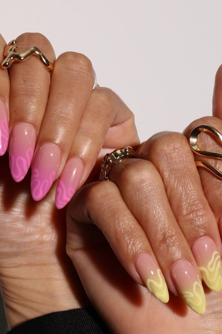 29 Summer Vacay Nails That Scream Sunshine & Style