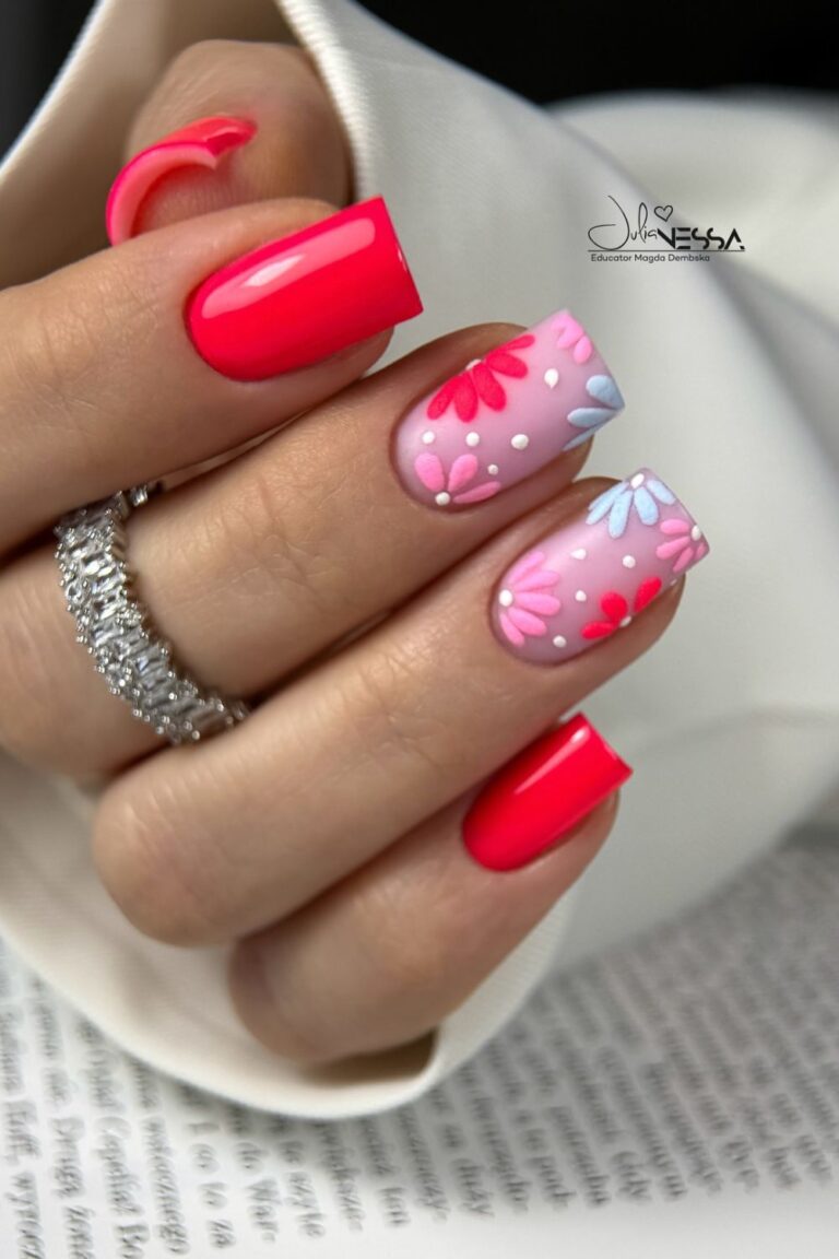 29 Summer Vacay Nails That Scream Sunshine & Style