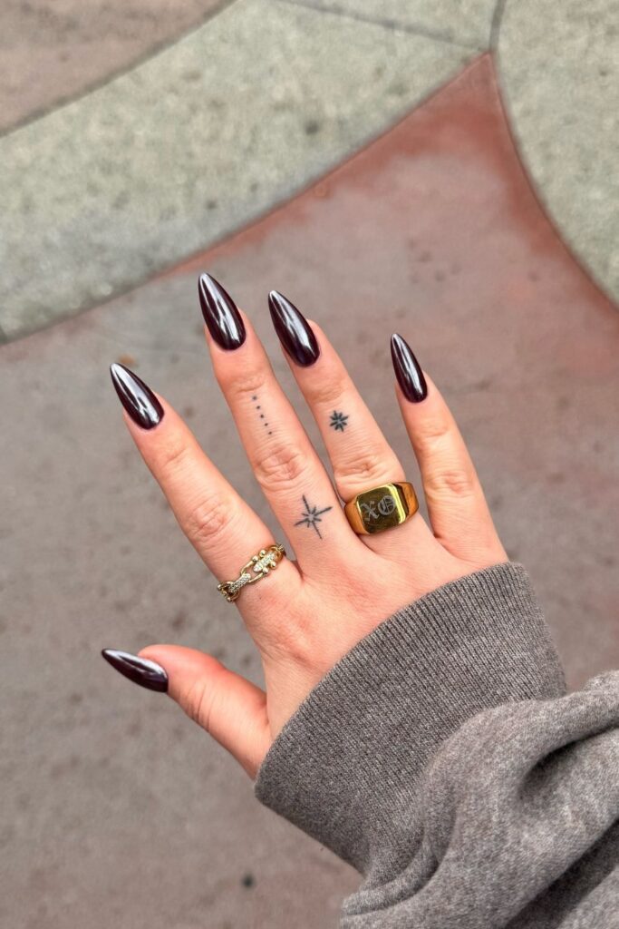 29 Cherry Mocha Nails – Cozy Fall Nail Ideas to Try