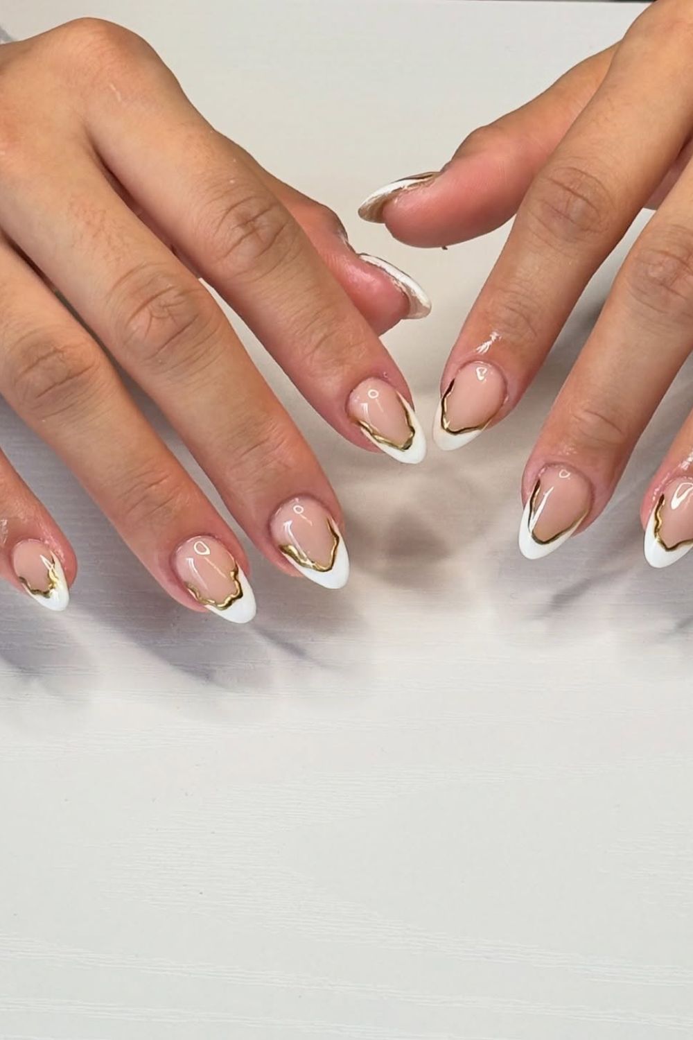 25 Timeless White French Tip Nails to Try This Season