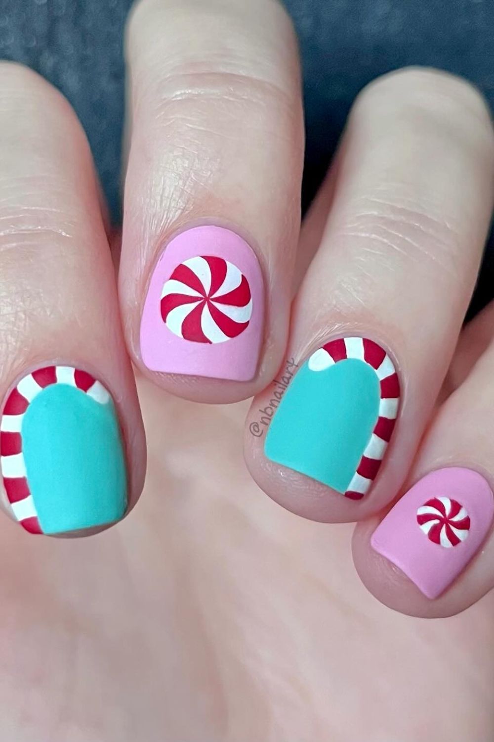 21 Candy Cane Nails: Sweet Holiday Nail Inspiration for December