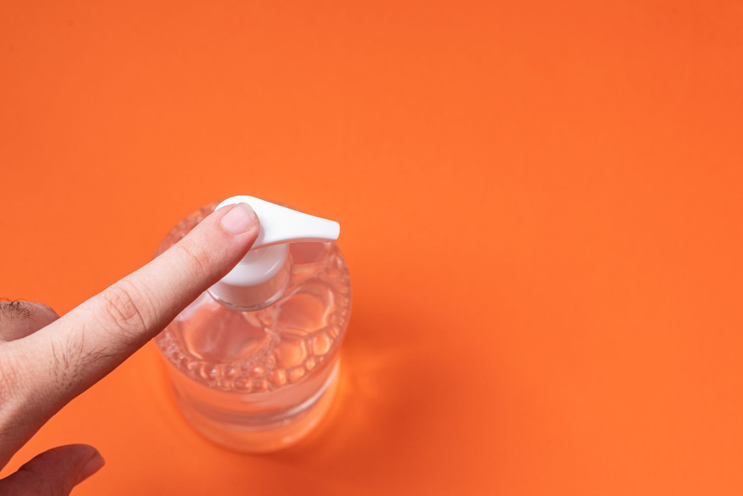 DIY Nail Polish Remover Guide: Safe Natural Ways to Remove Polish